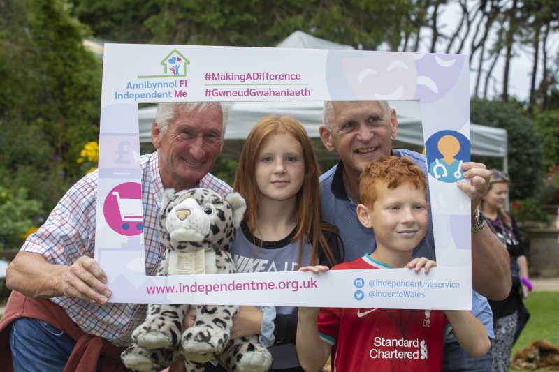 Zoo fun day creates animal magic for tenants - Cartrefi Conwy